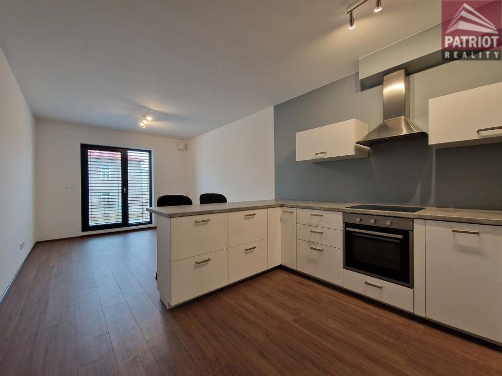 Pronajem bytu 2+kk 55 m² Střední novosadská, Olomouc - Nové Sady - 15000 CZK | UlovDomov.cz