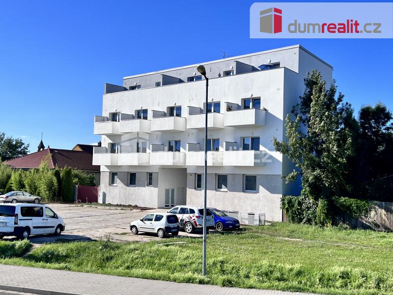 Pronájem bytu 2+kk 61 m2 Staré Město - Staré Město - 12500 Kč | UlovDomov.cz