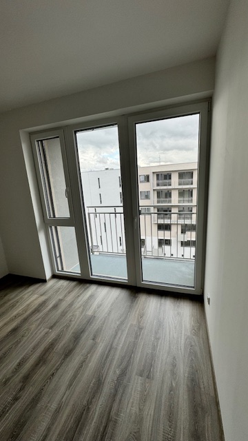 Pronájem bytu 2+kk 79 m2 nábřeží Závodu míru, Pardubice - Zelené Předměstí - 17000 CZK ...