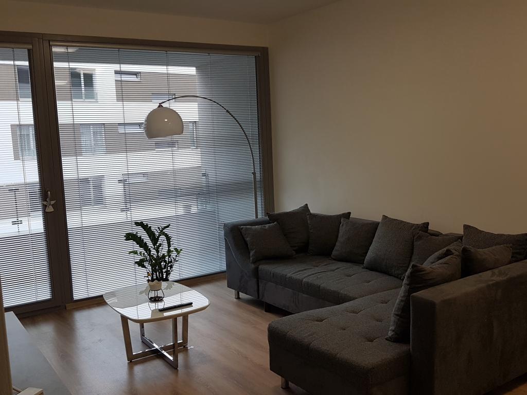 Pronajem bytu 2+kk 63 m2 Husova, Pardubice - Bílé Předměstí - 13500 CZK | UlovDomov.cz