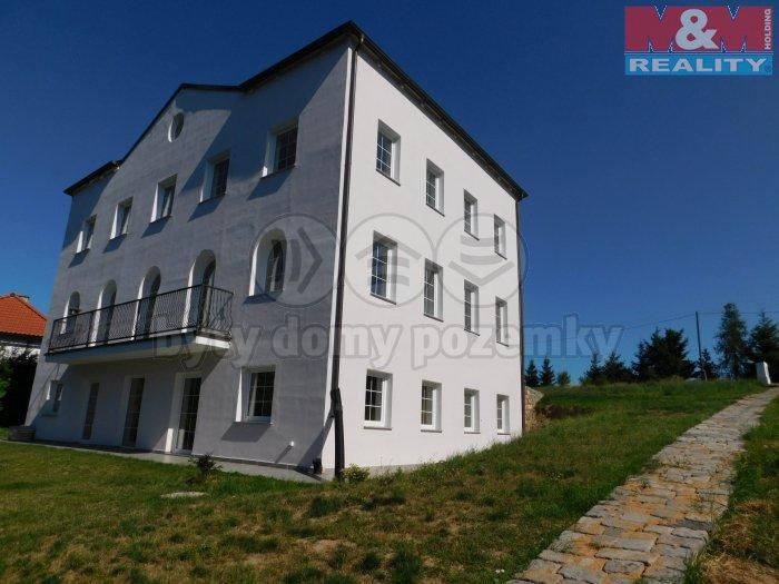Pronajem bytu dům 1070 m2 Ke Kulnám, Statenice - Statenice - 35000 CZK ...