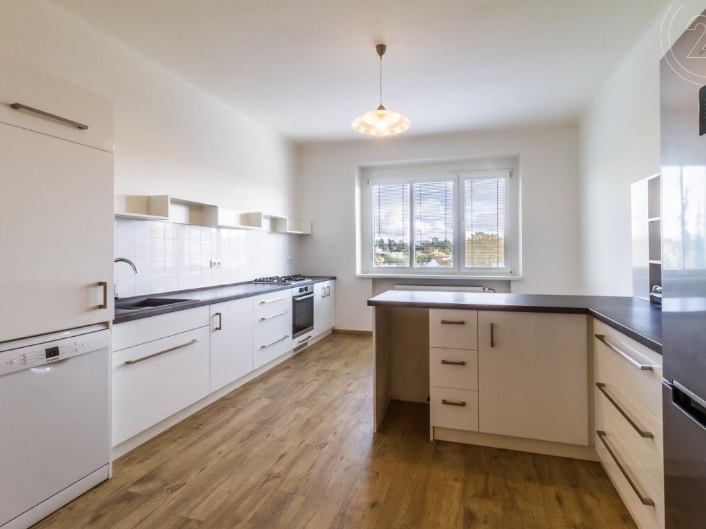 Pronájem bytu 3+1 89 m2 Kladno - Kladno - 16000 Kč | UlovDomov.cz Pronájem bytu 3+1 89 m2 Kladno - Kladno - 16000 Kč | UlovDomov.cz