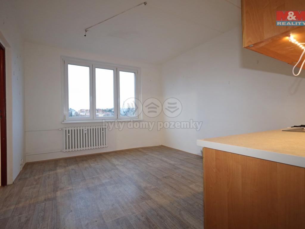 Pronajem bytu 1+1 36 m2 Stavbařů, Cheb - Cheb - 7500 CZK | UlovDomov.cz