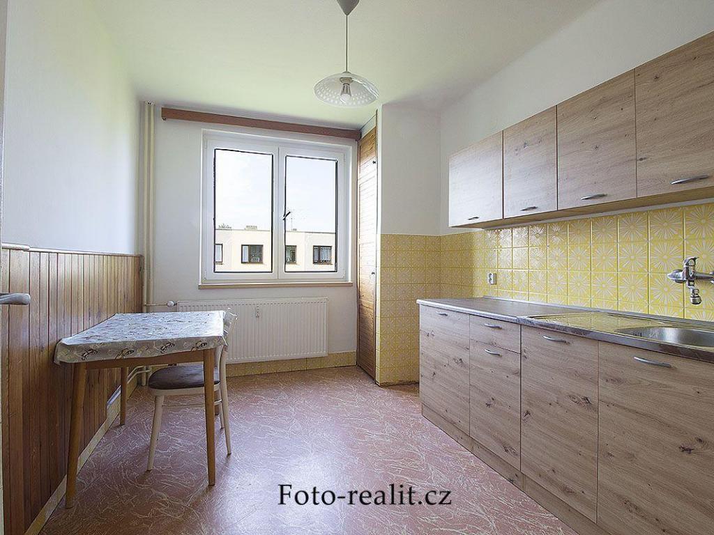 Pronajem bytu 3+1 75 m² Žižkova, Velké Popovice - Velké Popovice ...