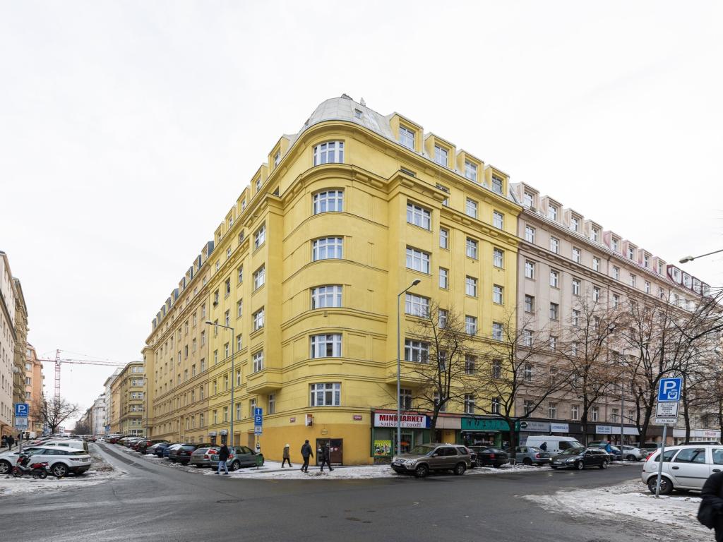 Pronájem bytu 1+kk 21 m² Lucemburská, Praha - Vinohrady (Praha 3 ...